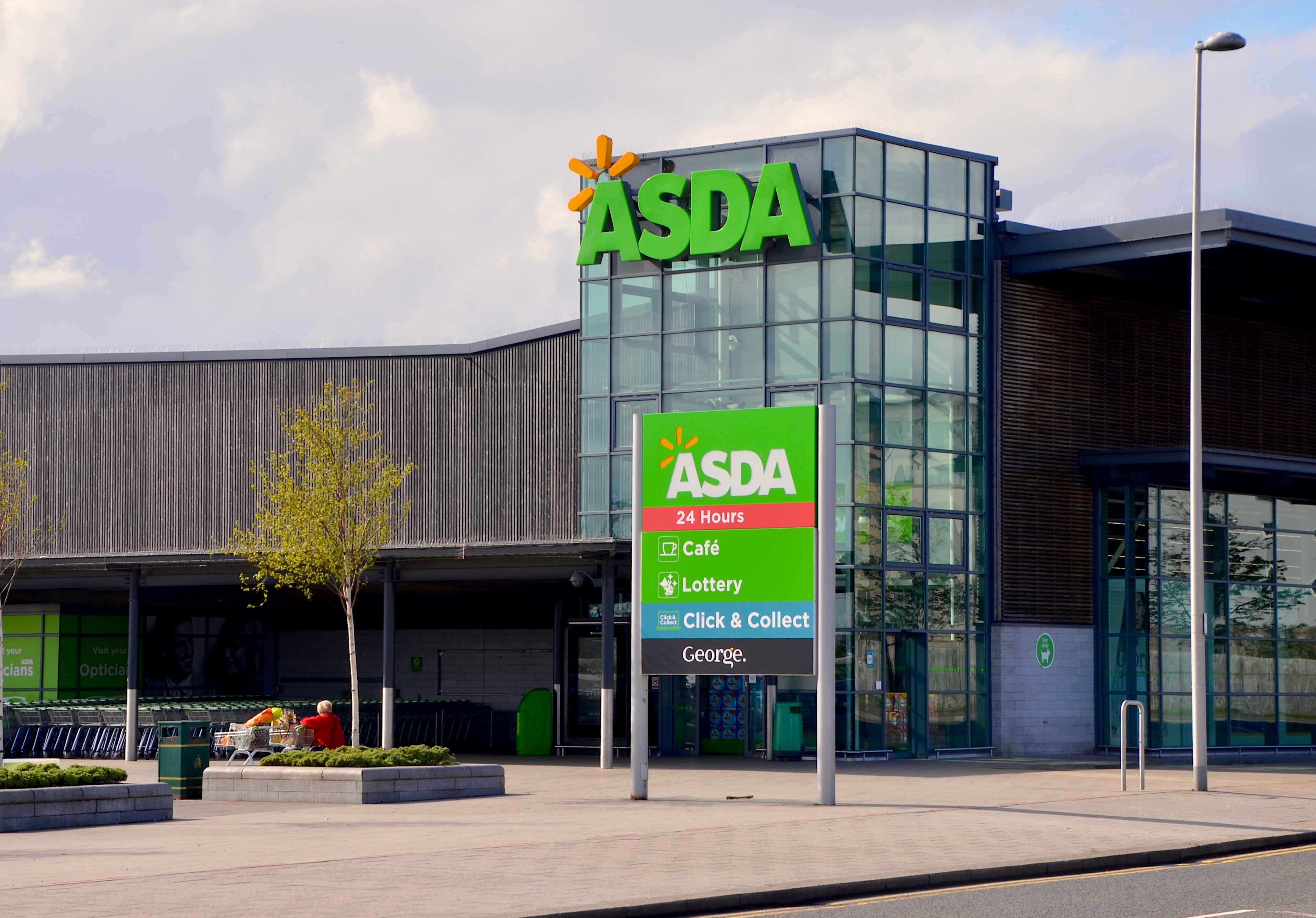 Asda offer cashback incentive for new credit card