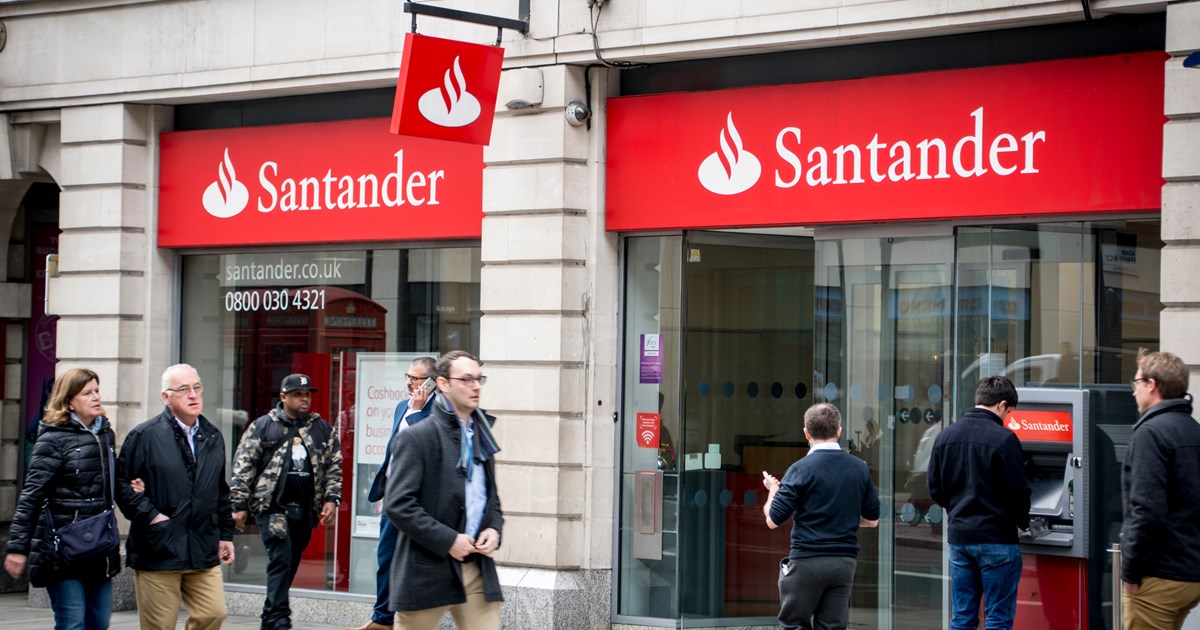 Get A £180 Cash Boost This Summer By Switching To Santander